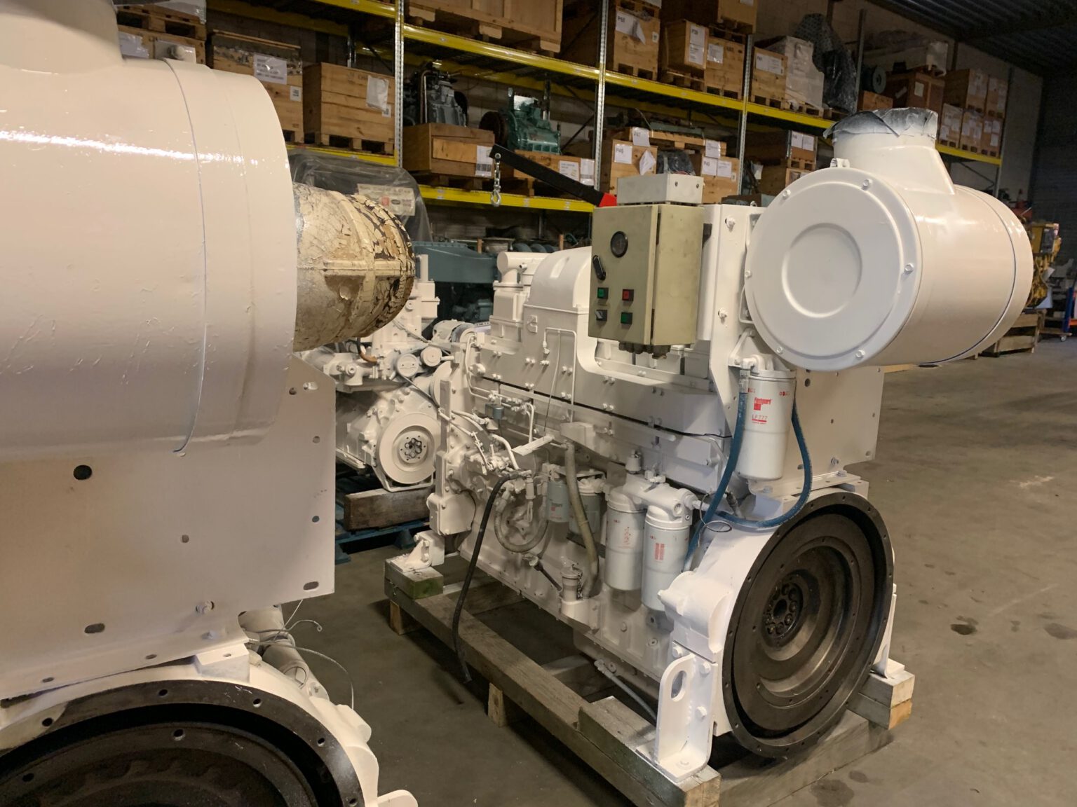 AAM Equipment | Caterpillar Marine Engines